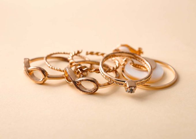 Pureté de l’or: comprendre les différentes mesures de carats